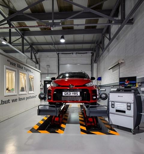 ABSOLUTE ALIGNMENT Bluetooth 3D Wheel Aligner - Garage Diagnostic Tools